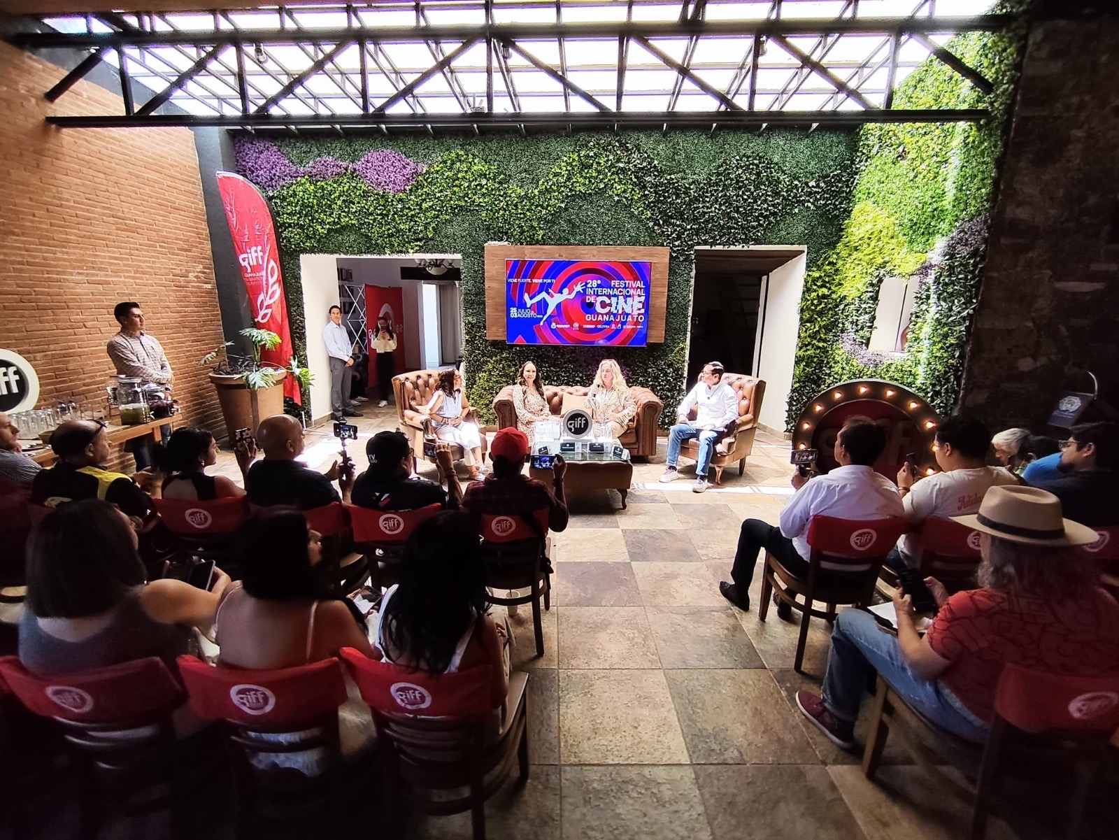 Regresa el Festival Internacional de Cine de Guanajuato - ALTHER ...