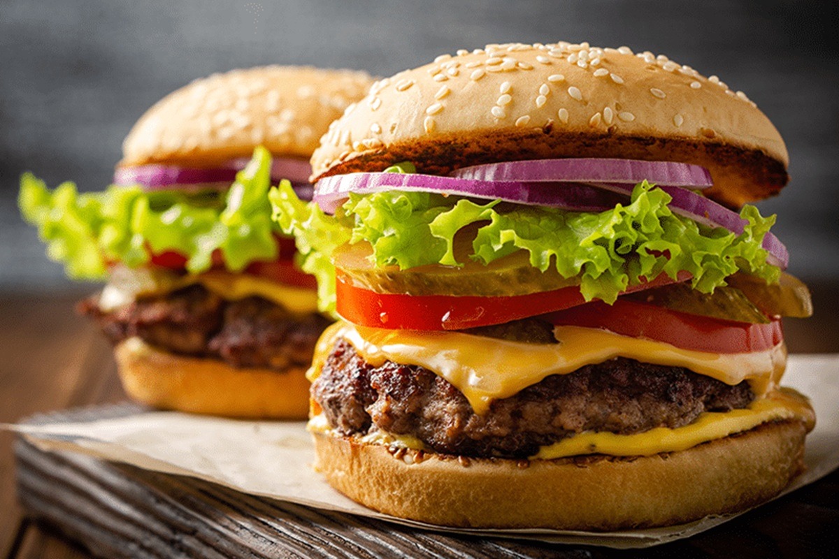 ¿Por qué se celebra el día de la hamburguesa cada 28 de mayo? - ALTHER ...